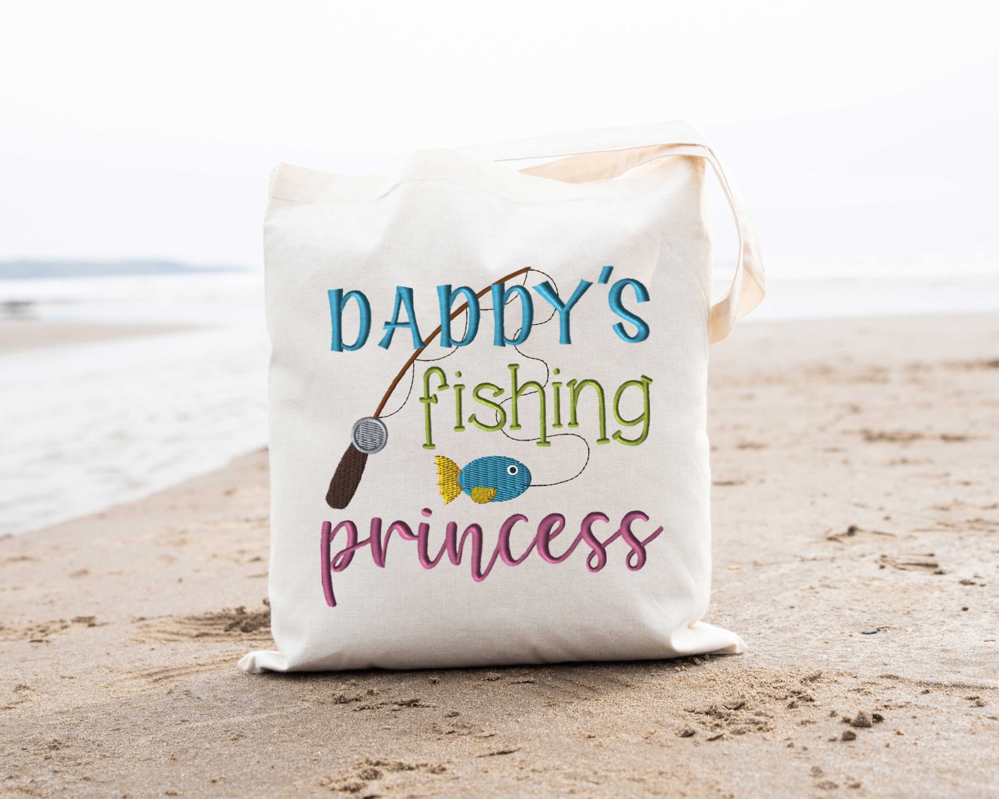 Daddy's Fishing Princess #1513 - Embroidery Village LLC