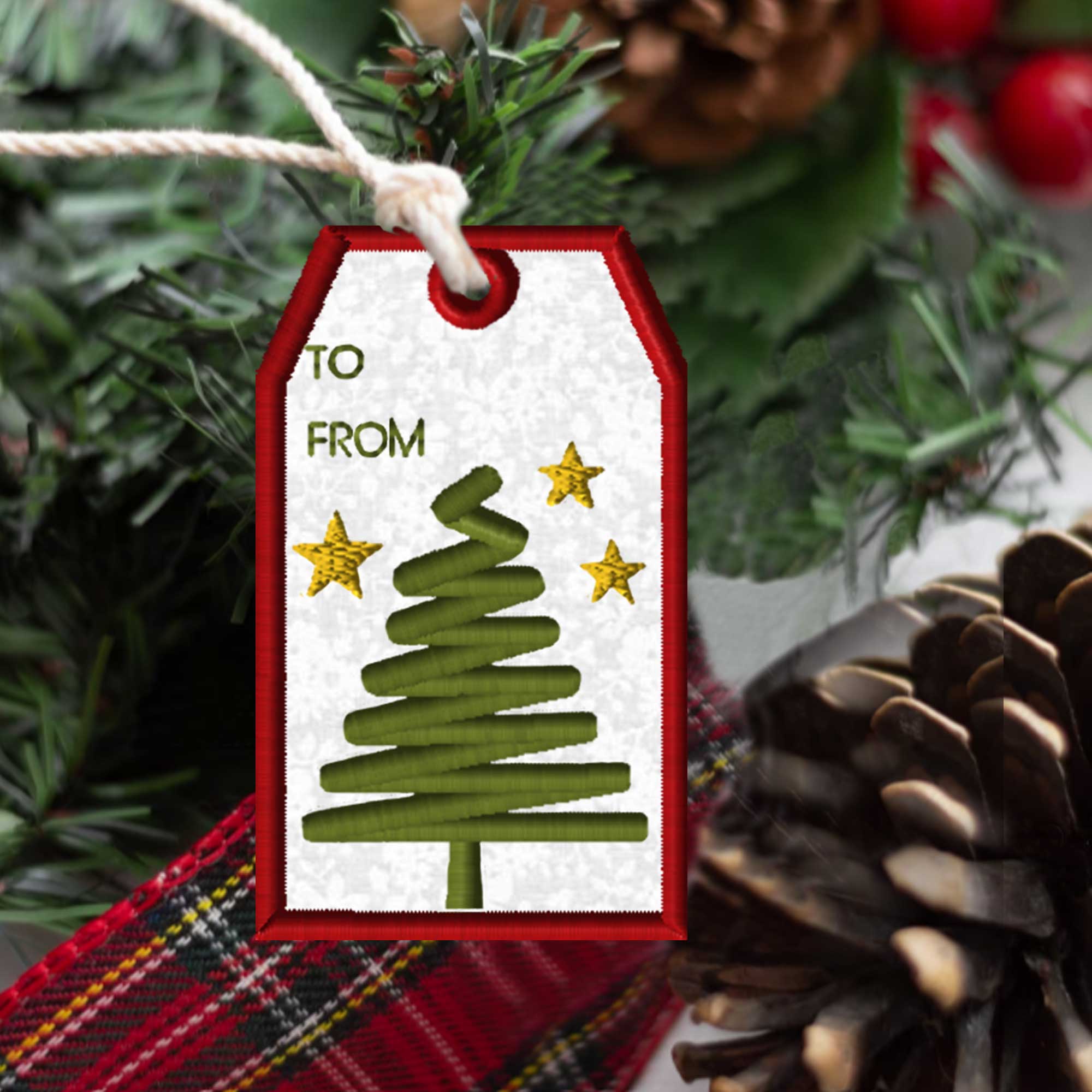Christmas Tree Gift Tag #1591 - Embroidery Village LLC