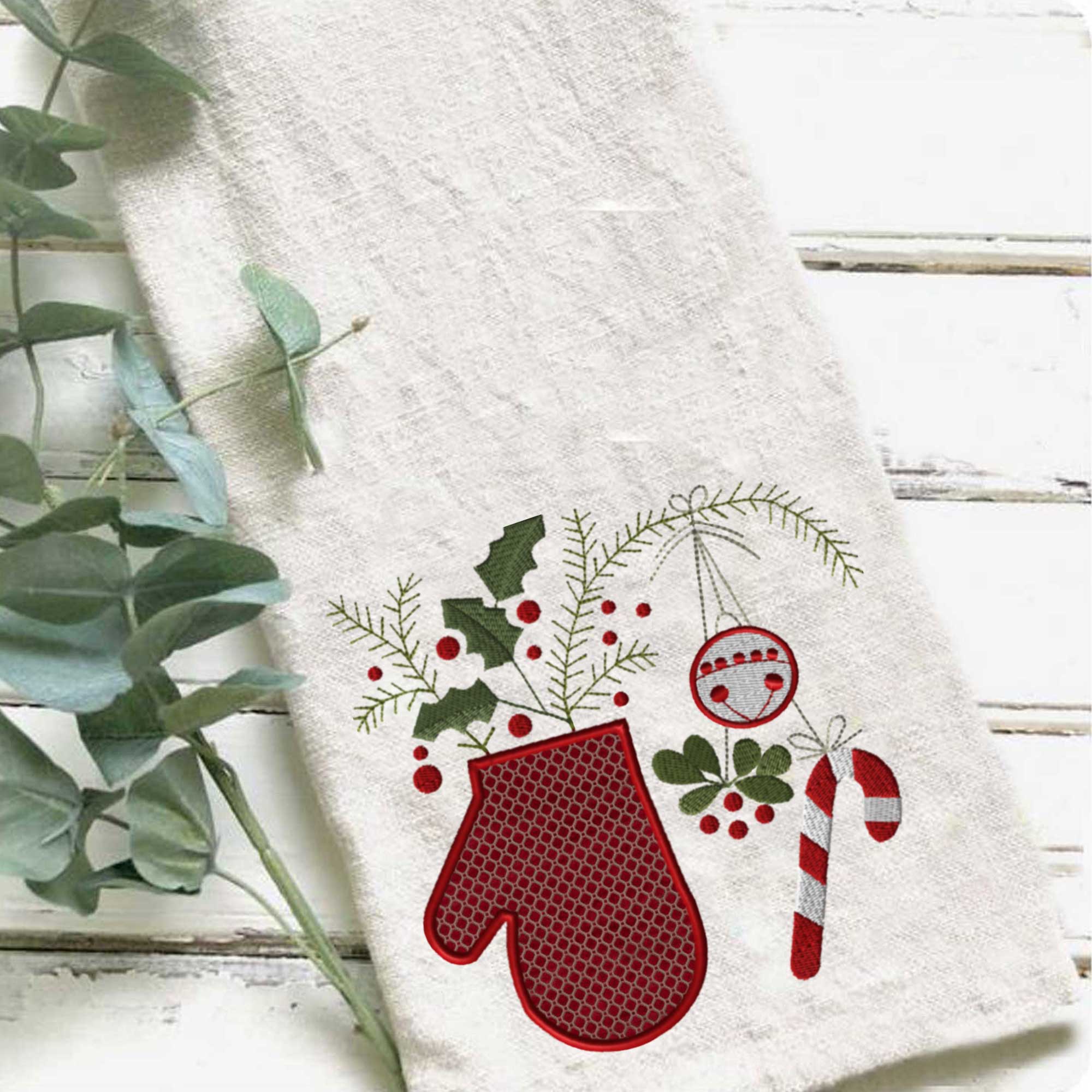 Christmas Mitten Applique #1602 - Embroidery Village LLC