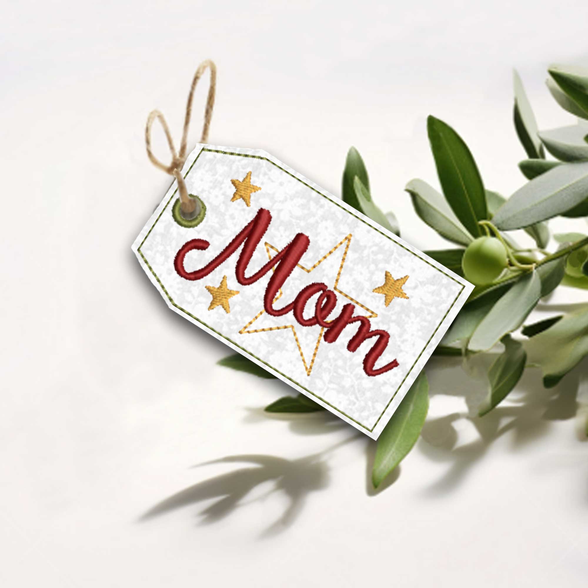 Mom Gift Tag #1833 - Embroidery Village LLC